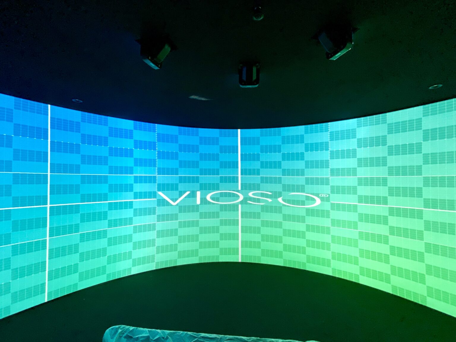 Calibrating cylindrical screens with a single fisheye sensor – Legacy ...